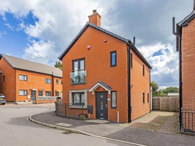 3 Bedroom Detached House