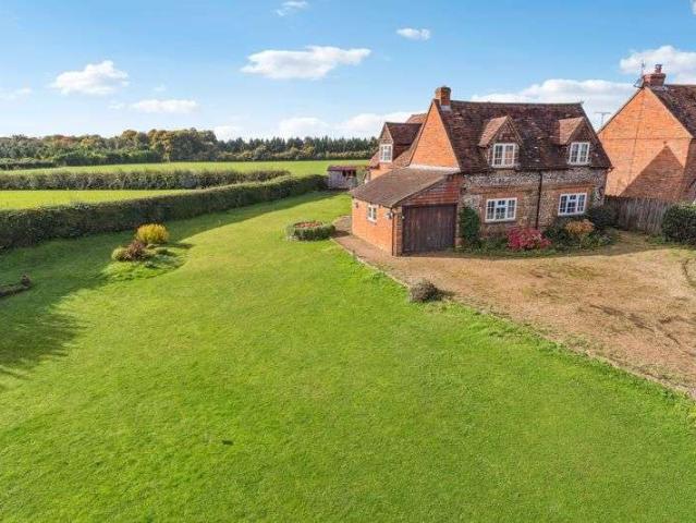 3 Bedroom Detached House