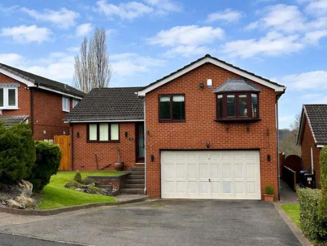 3 Bedroom Detached House