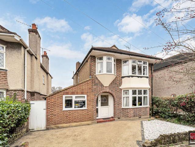 3 Bedroom Detached House