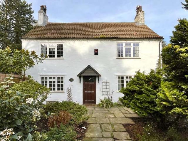 3 Bedroom Detached House