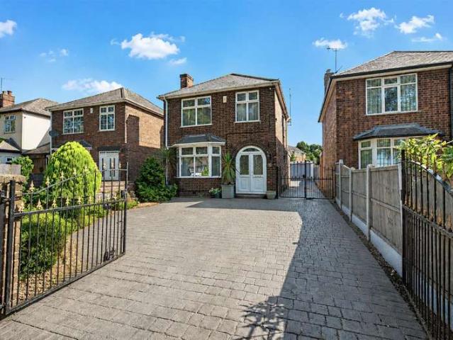 3 Bedroom Detached House
