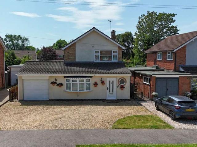 3 Bedroom Detached House
