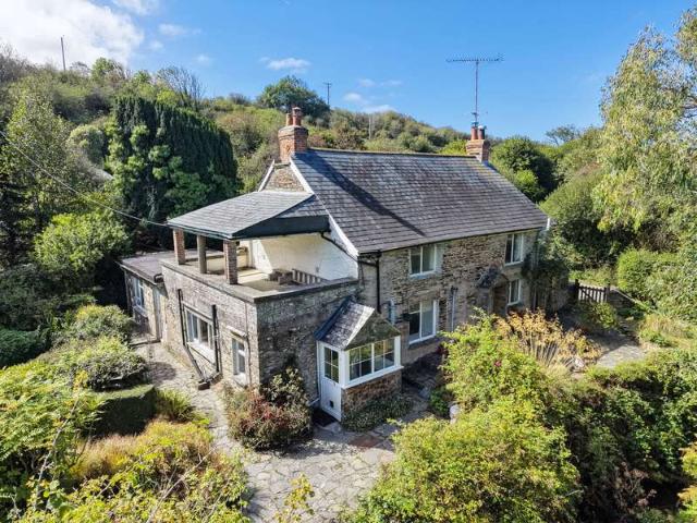 3 Bedroom Detached House