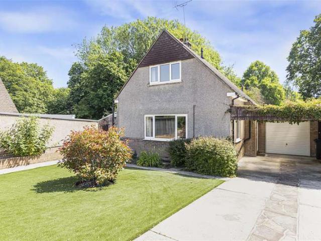 3 Bedroom Detached House