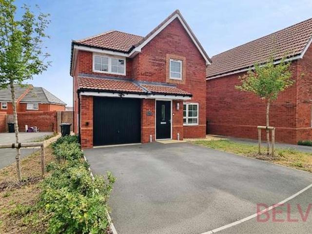 3 Bedroom Detached House