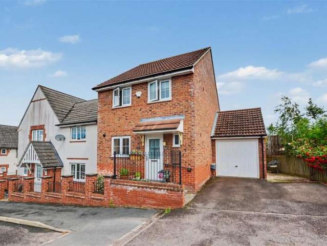 3 Bedroom Detached House