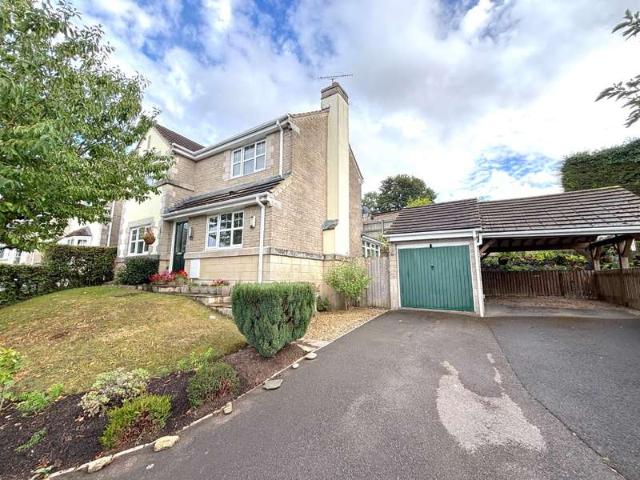 3 Bedroom Detached House