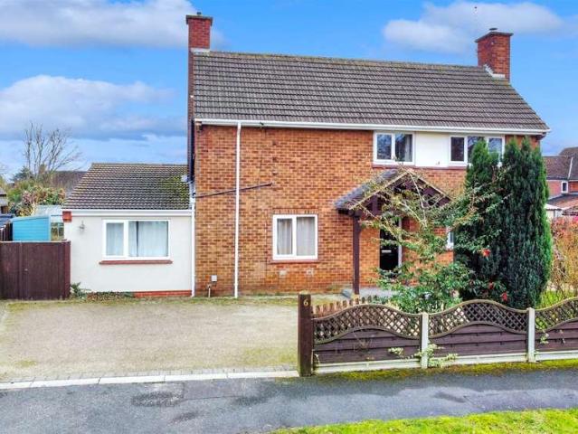 3 Bedroom Detached House