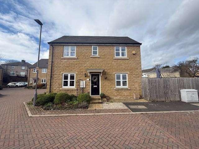 3 Bedroom Detached House