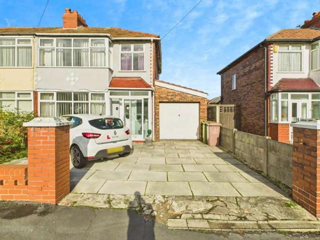 3 Bedroom Detached House
