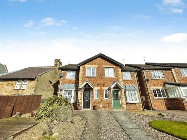 3 Bedroom Detached House