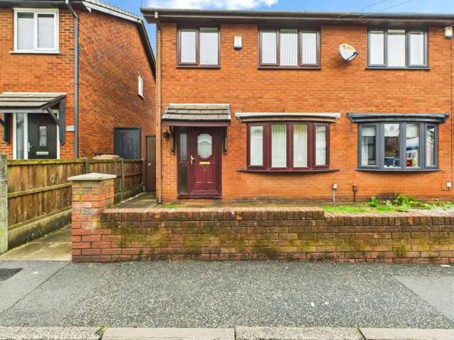 3 Bedroom Detached House