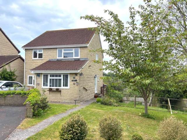 3 Bedroom Detached House