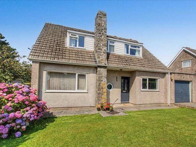 3 Bedroom Detached House