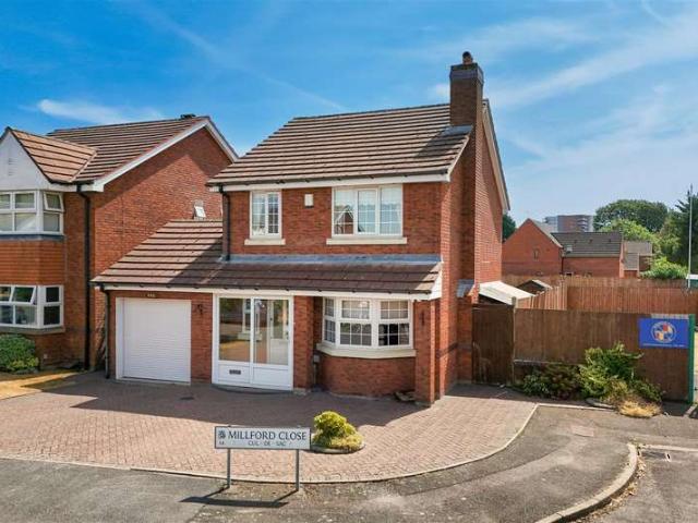 3 Bedroom Detached House