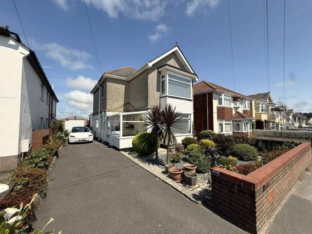 3 Bedroom Detached House