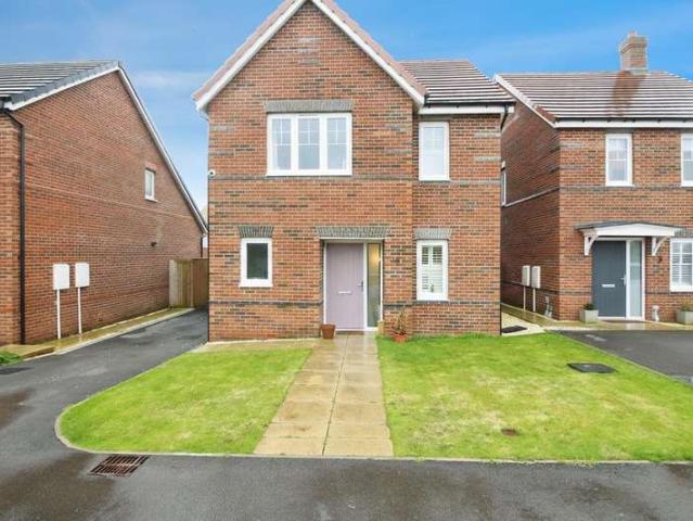 3 Bedroom Detached House