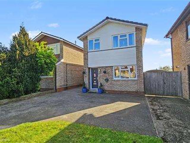 3 Bedroom Detached House