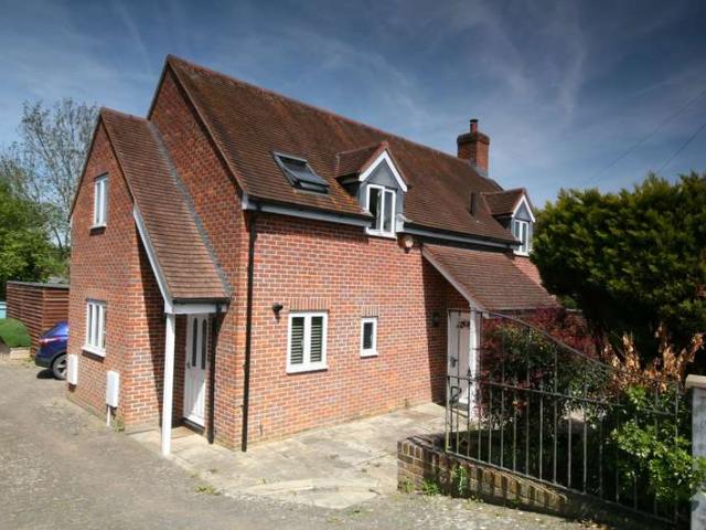 3 Bedroom Detached House