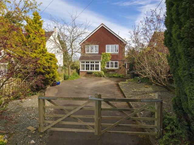 3 Bedroom Detached House