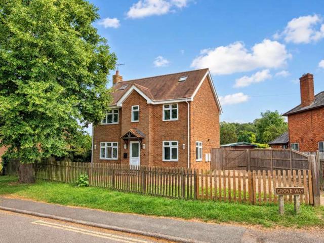 3 Bedroom Detached House