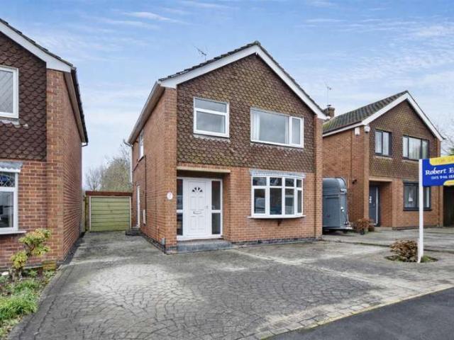 3 Bedroom Detached House