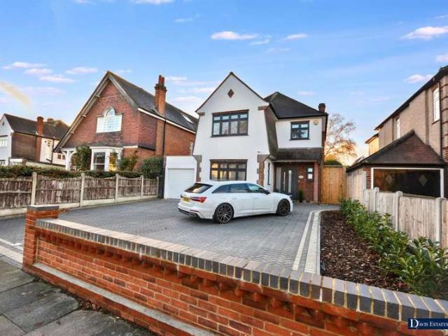 3 Bedroom Detached House