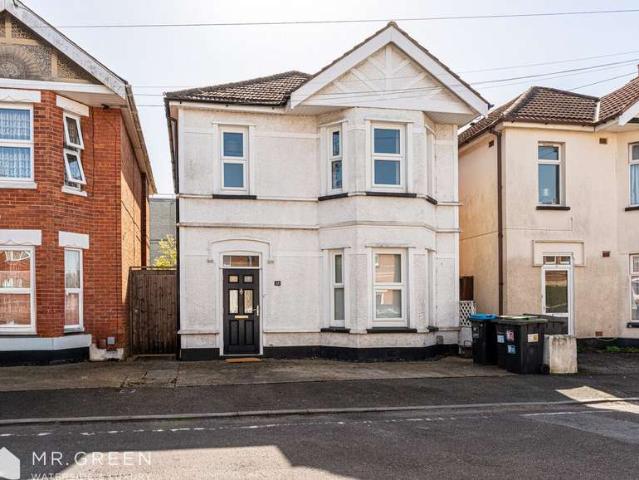3 Bedroom Detached House