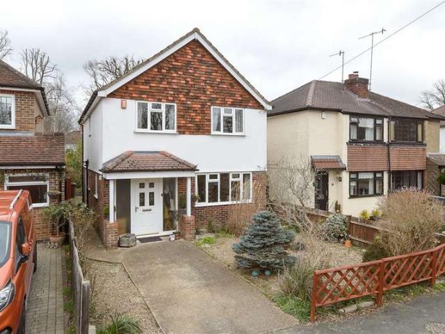 3 Bedroom Detached House