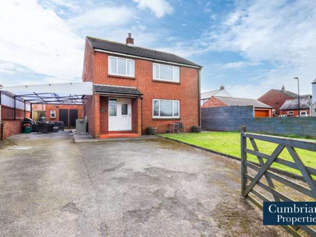 3 Bedroom Detached House