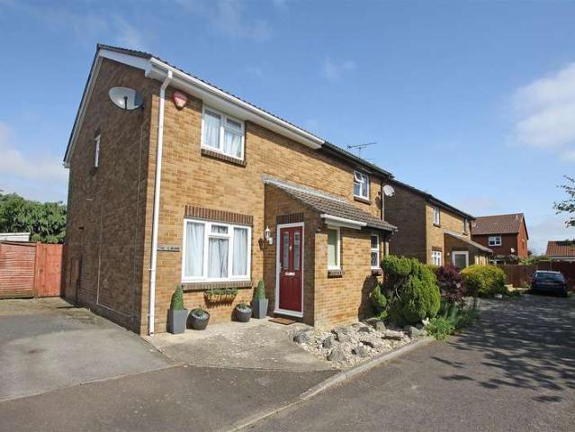 3 Bedroom Detached House