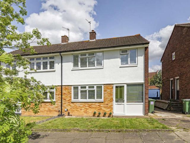 3 Bedroom Detached House