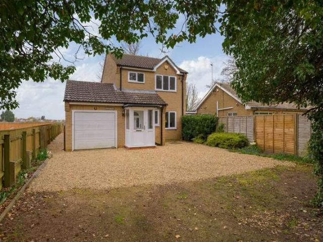 3 Bedroom Detached House
