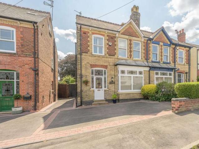 3 Bedroom Detached House