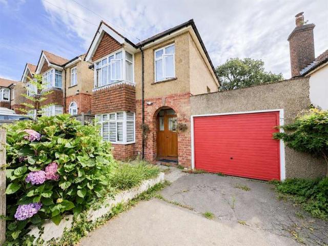 3 Bedroom Detached House