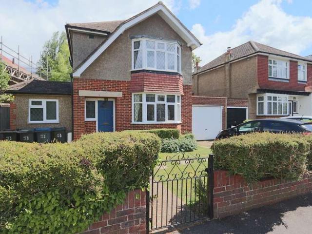3 Bedroom Detached House