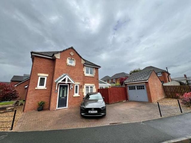 3 Bedroom Detached House