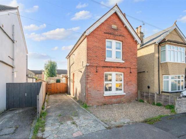 3 Bedroom Detached House