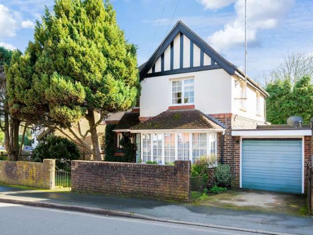 3 Bedroom Detached House