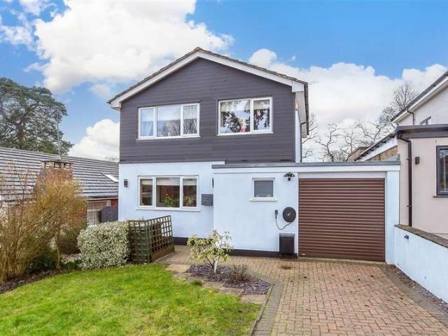 3 Bedroom Detached House