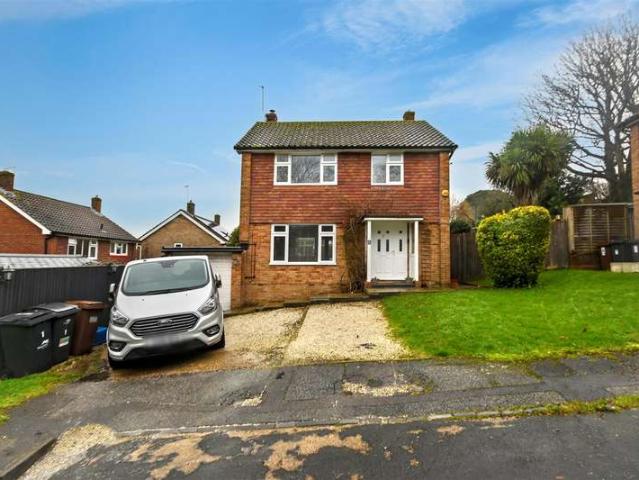 3 Bedroom Detached House