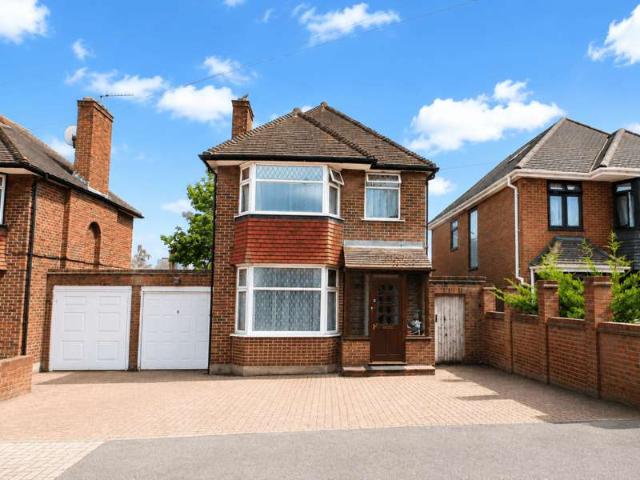 3 Bedroom Detached House