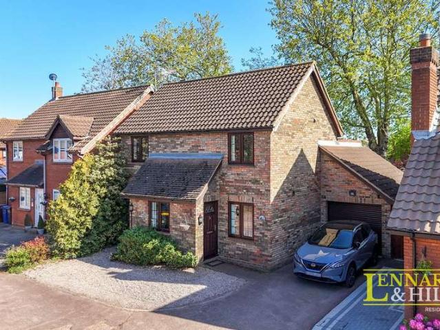 3 Bedroom Detached House