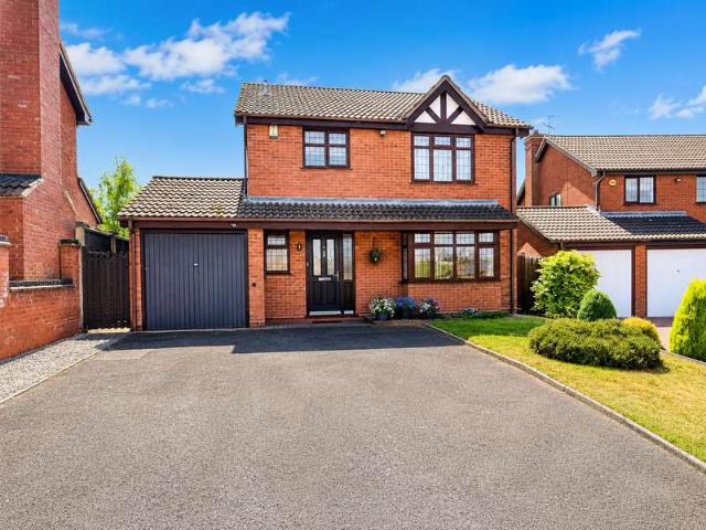 3 Bedroom Detached House