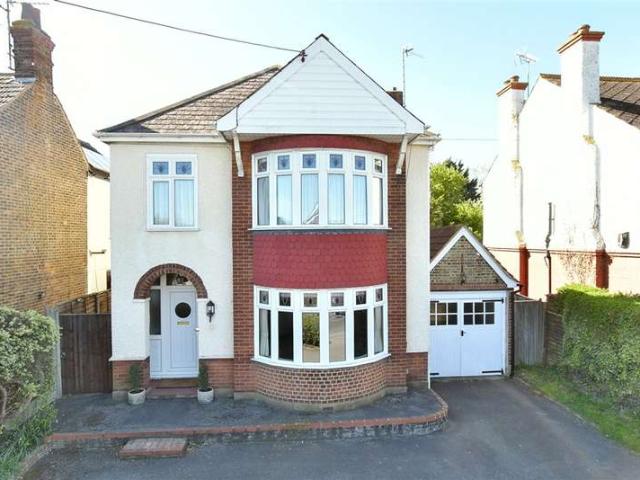 3 Bedroom Detached House