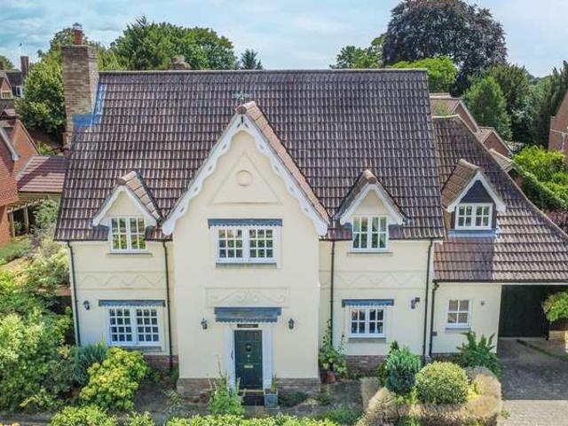 3 Bedroom Detached House