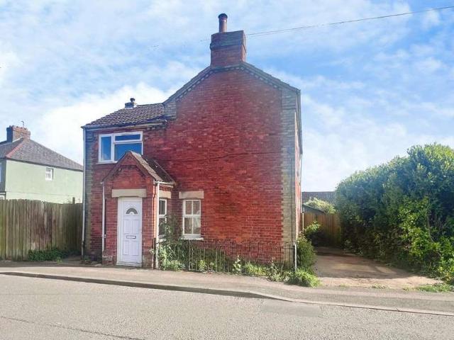 3 Bedroom Detached House