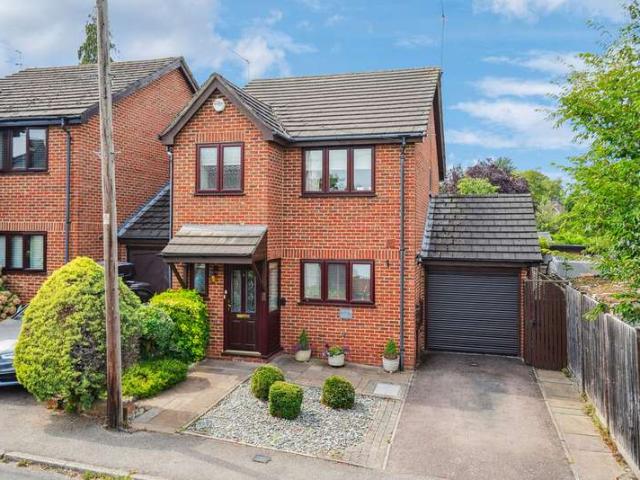 3 Bedroom Detached House