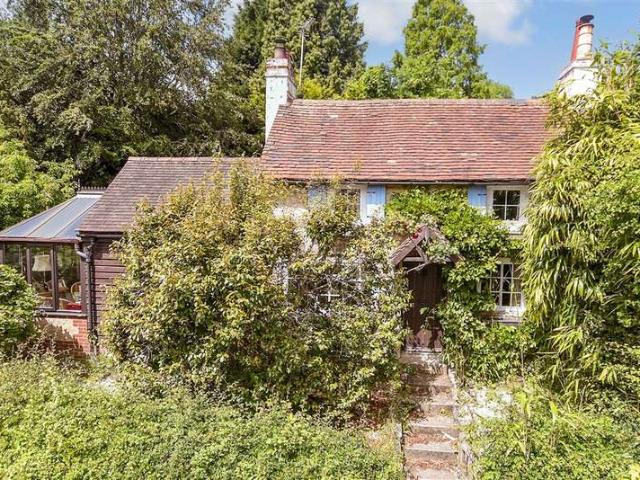 3 Bedroom Detached House
